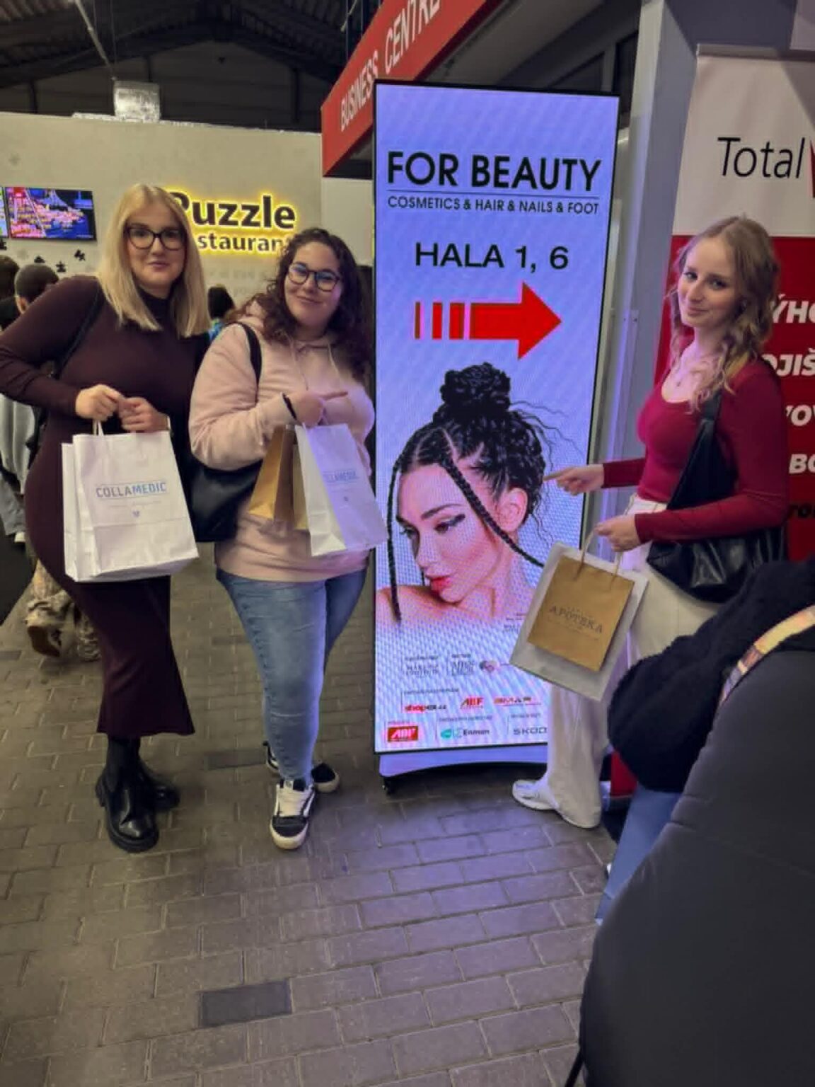 FOR BEAUTY Praha Letňany - SOS a SOU KH